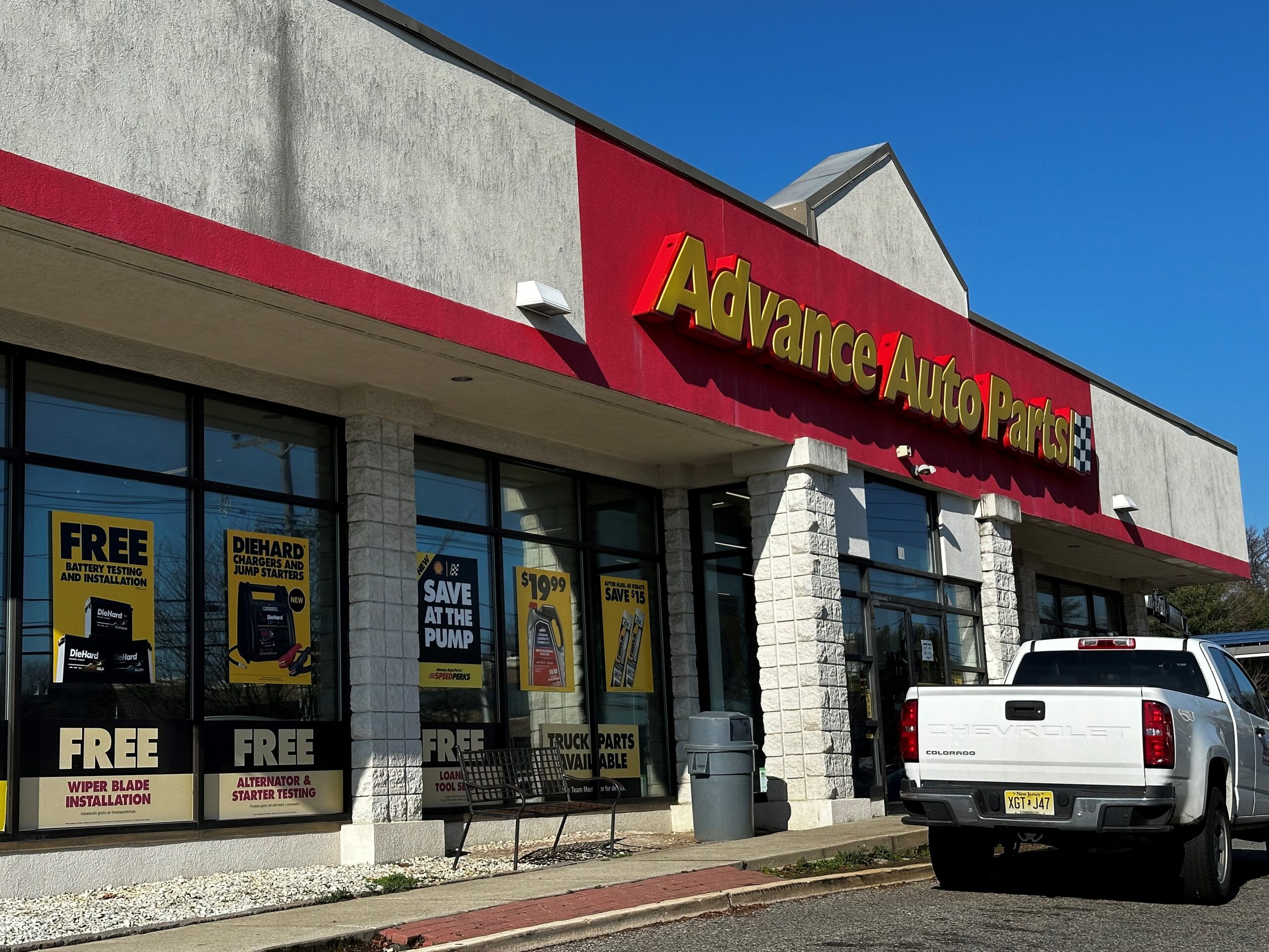 North Mall Plaza - Levin Management